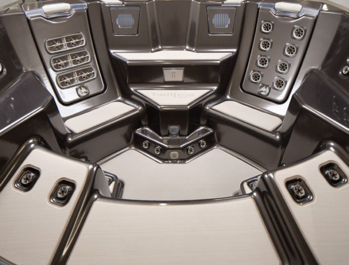 Oasis Hot Tub & Sauna | Bullfrog Model M9